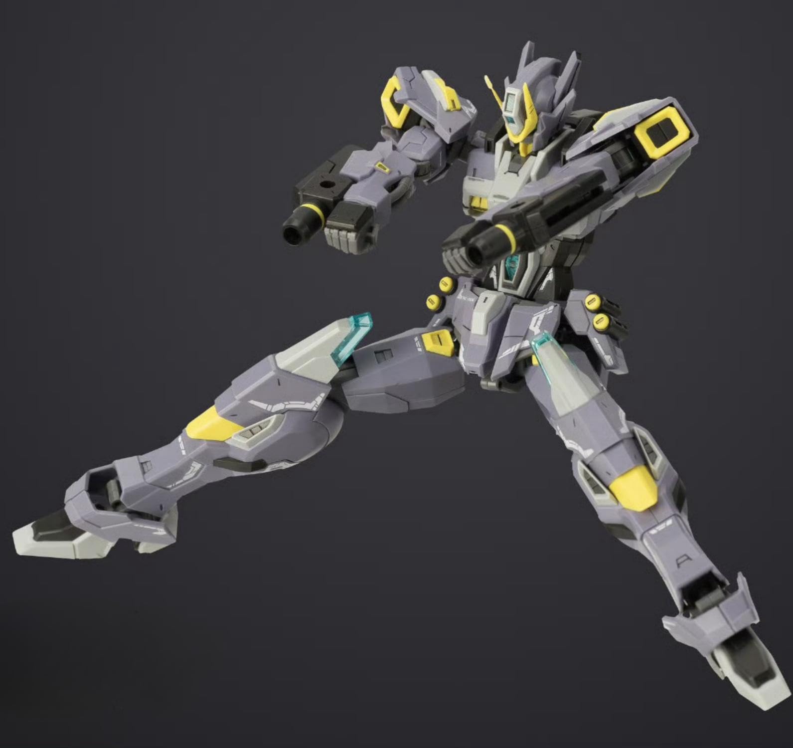 SNAA Model Plastic Model Kits: The Round Table Knights Thunder Incise